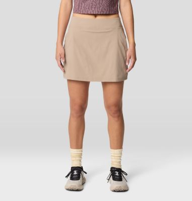 Click here for Mountain Hardwear Womens Dynama  Skort- prices