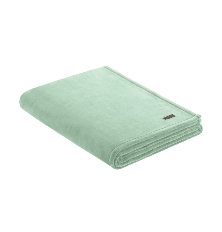 Plush Throw Blanket | Columbia Sportswear